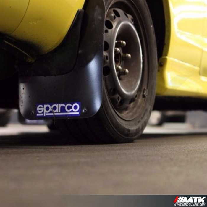 Bavettes de roue noire Sparco en polyéthylène universelles